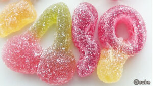 【ハリボー】ミックスサワーの中身と味は？5種類の甘酸っぱいグミを試食レビュー | あすプッシュ